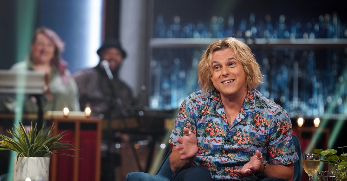 Alex Perron gêne Alexandre Barrette en parlant de sa vie amoureuse ...