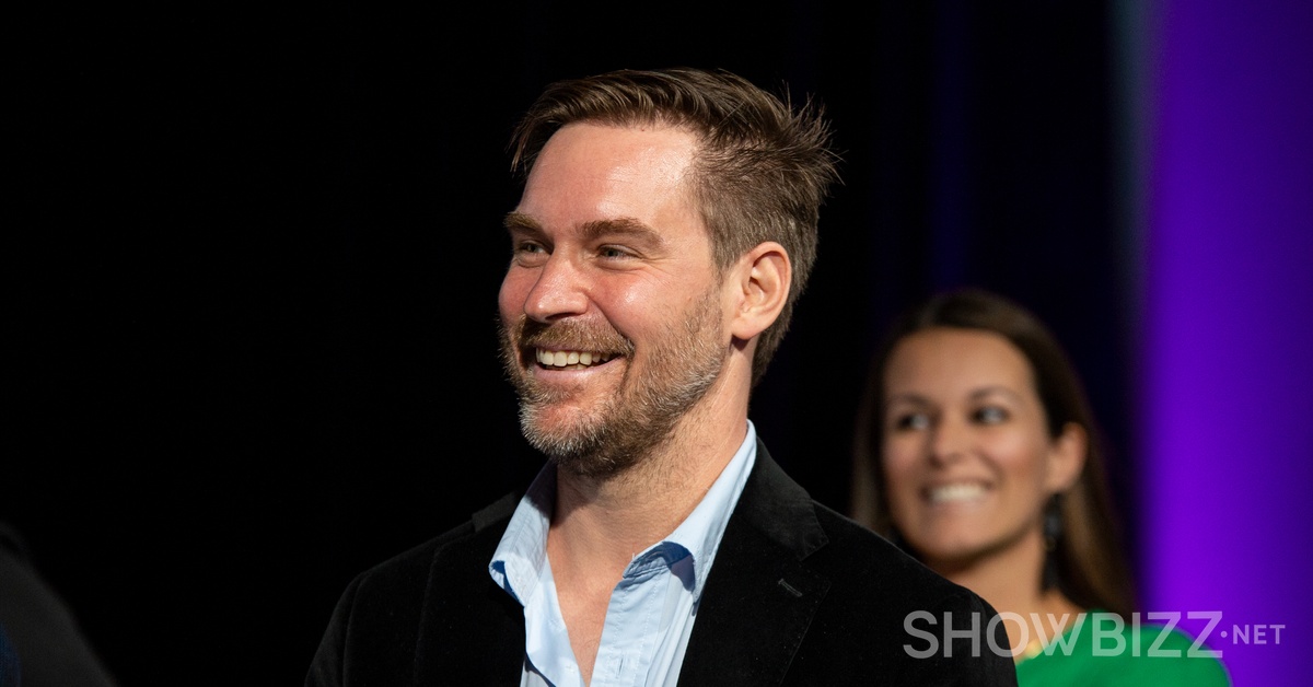 Laurent Turcot - Personnages et oeuvres - Showbizz.net