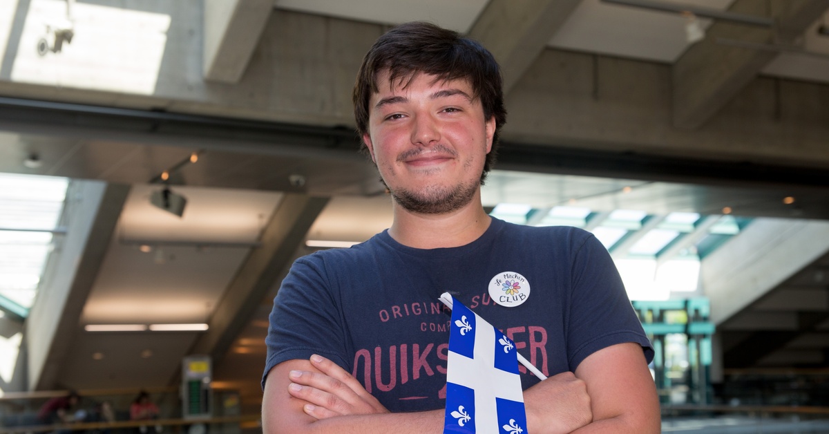 Émile Bilodeau présente sa nouvelle flamme - Showbizz.net