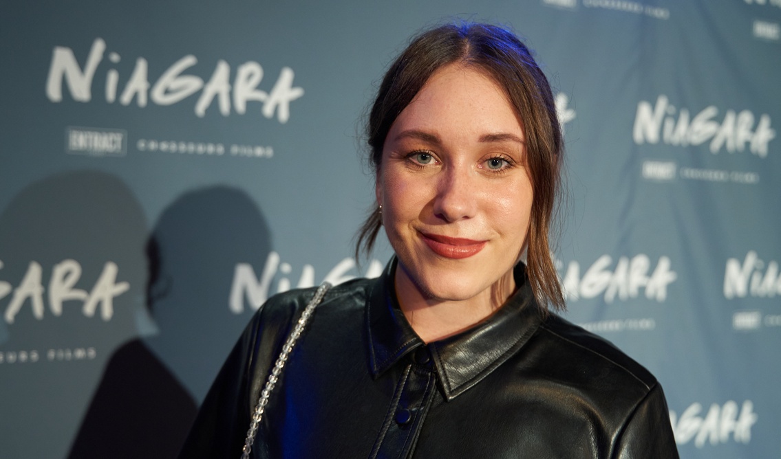 Qui est Ariel Charest, la pro du lip sync? - Showbizz.net