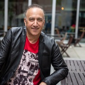 Hugo Dubé - Comédien - Showbizz.net