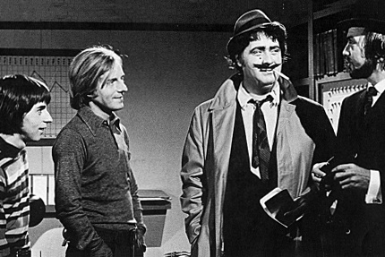 Les 100 tours de Centour - Distribution et équipe