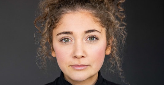 Laura Compan - Comédienne - Showbizz.net