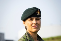 Les Armes (2024-auj.) - Série (Série annuelle)