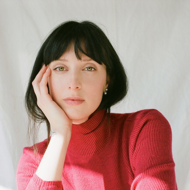 Sarah-Maude Beauchesne - Autrice, Comédienne