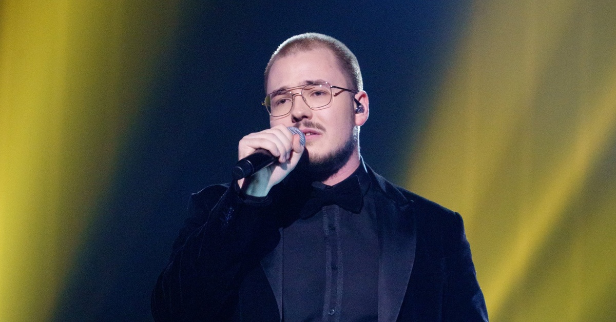 Yannick explique pourquoi il a décidé d'interpréter cette chanson en ...