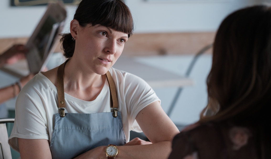 Des heures difficiles attendent encore Justine dans Ma mère : Rachel ...