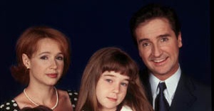 Les Parfaits (2001-2002) - Série (Comédie) - Showbizz.net