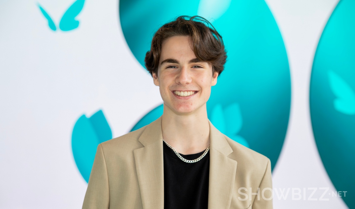 Justin Morissette nous parle de sa carrière naissante d’humoriste et ...