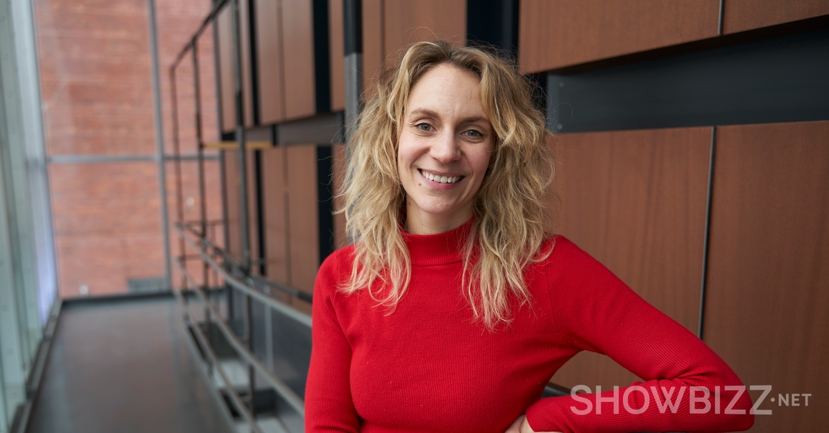 Léane Labrèche-Dor - Comédienne, Animatrice - Showbizz.net